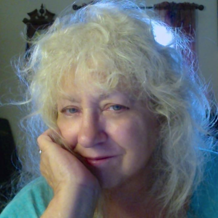 What a Smokin' Hot Older Woman has to say to Women in their 20s & 30s ...