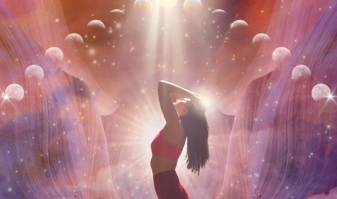 4 Ways to Glow with the Moon’s Flow this Lunar New Year.