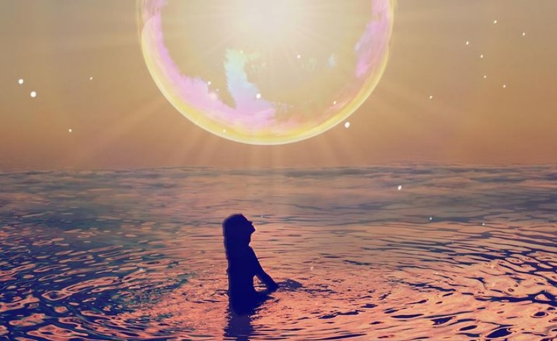 Moon-Bathing: Recenter, Connect with your Chakras & Start Healing this ...