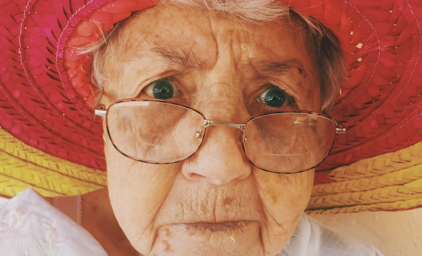 Your Menopausal V needs a Red Light “Facial” (+ 4 other Helpful ways to ...